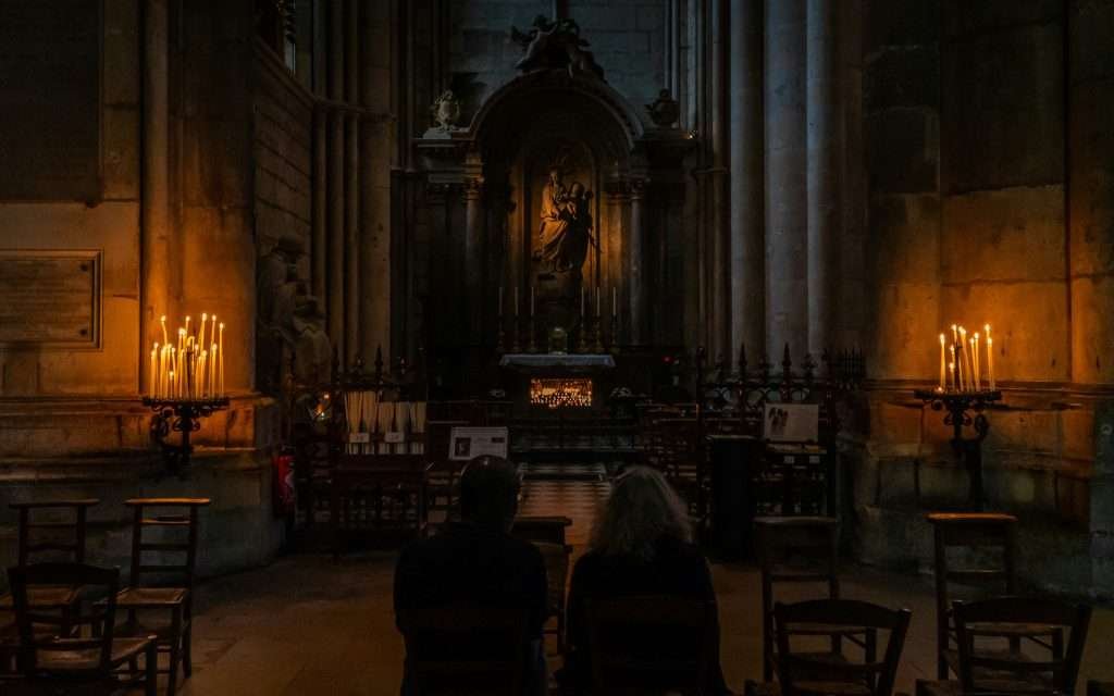 Ten Reasons to Make a Holy Hour According to Archbishop Fulton Sheen ...